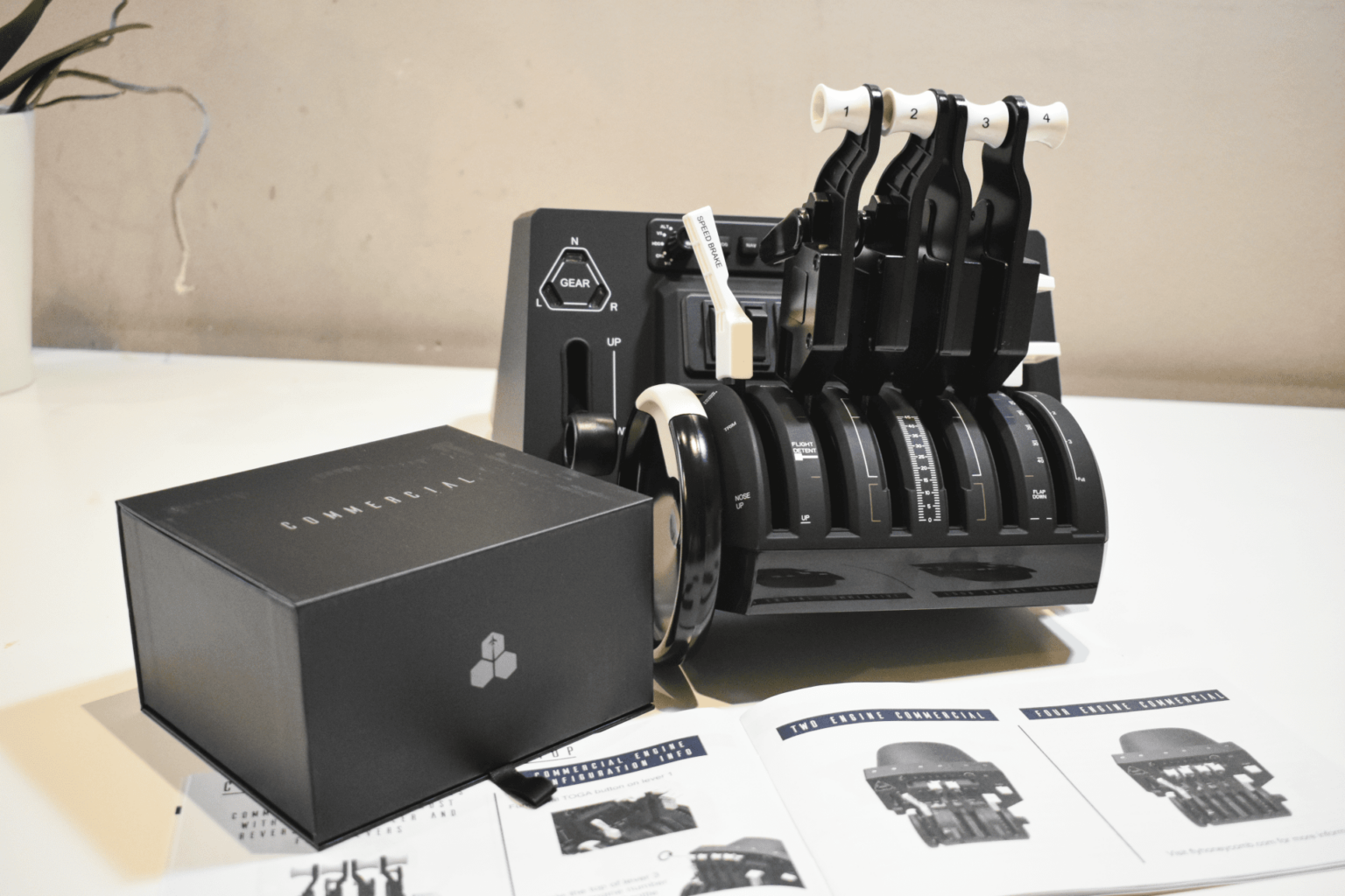 REVIEW: Honeycomb’s New Alpha Flight Controls XPC and Bravo Throttle ...