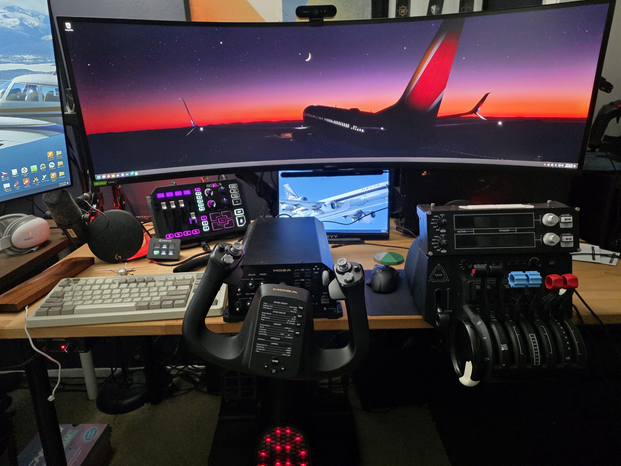 MOZA AY210 and MFY Yoke In-Depth Review - FSNews
